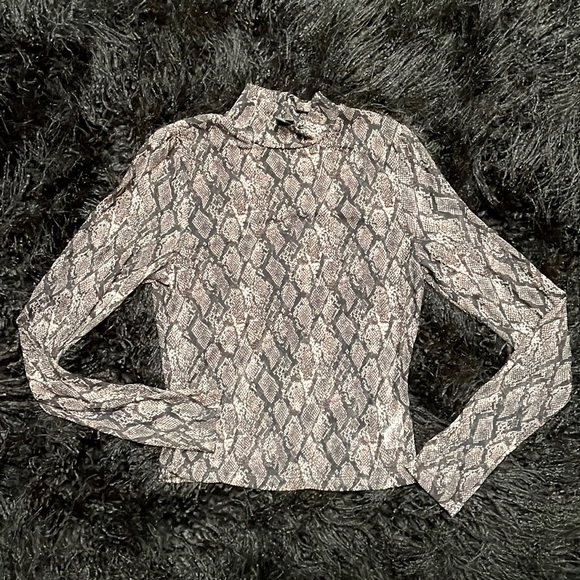 wild fable | Tops | Wild Fable Snake Print Longsleeve Mesh Top Nwot ...